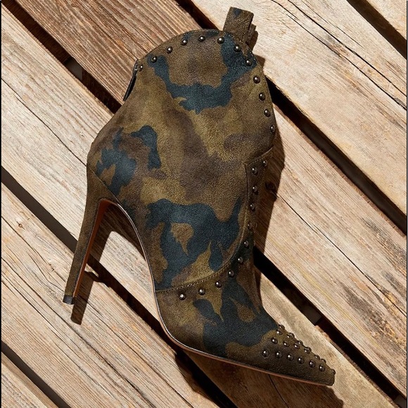 Jessica Simpson | Shoes | Pixillez3 Camo Studded Detail Western Booties ...